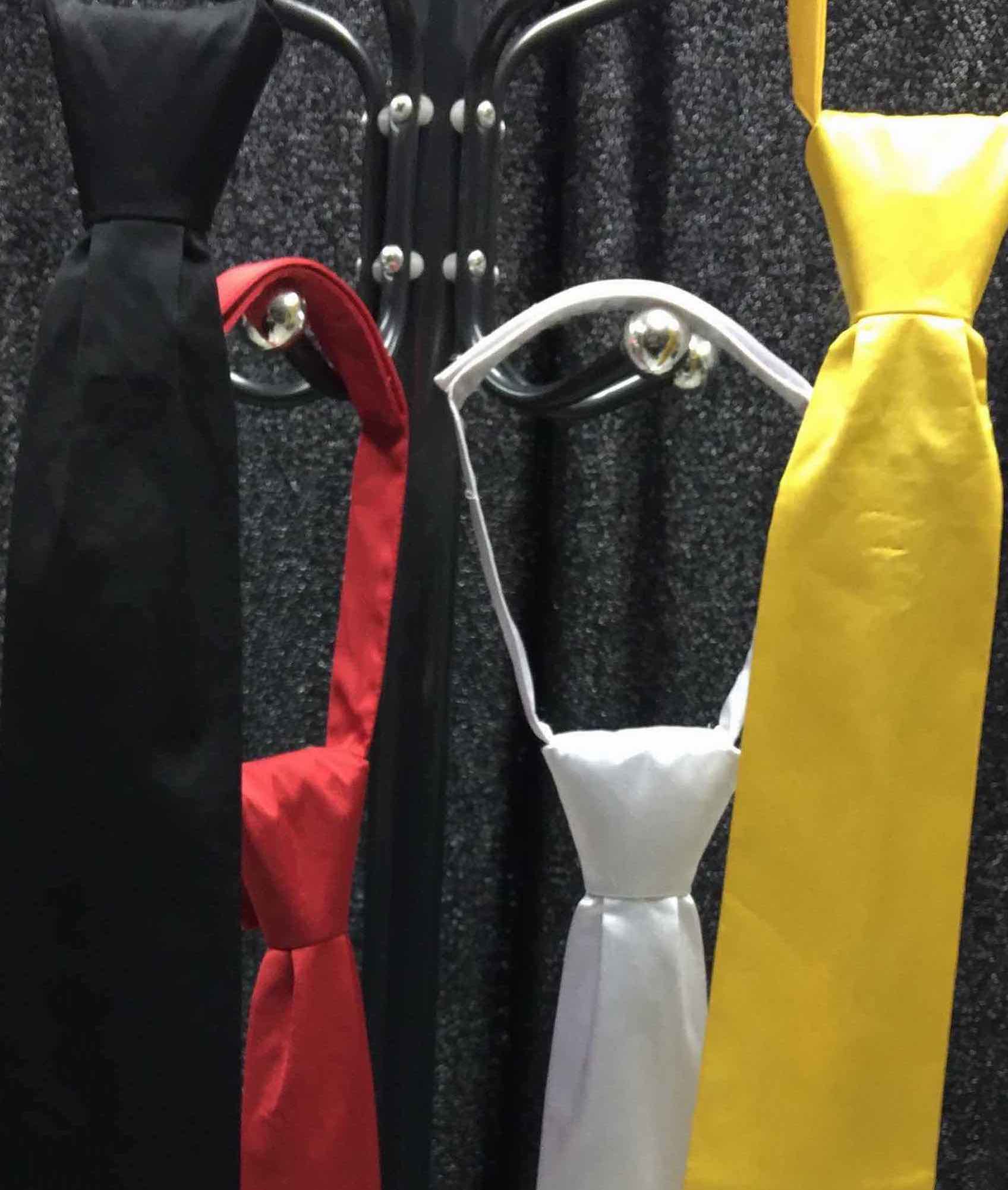 THREE EXTRA TIES ( for Crazy TIE ) | Magic shop